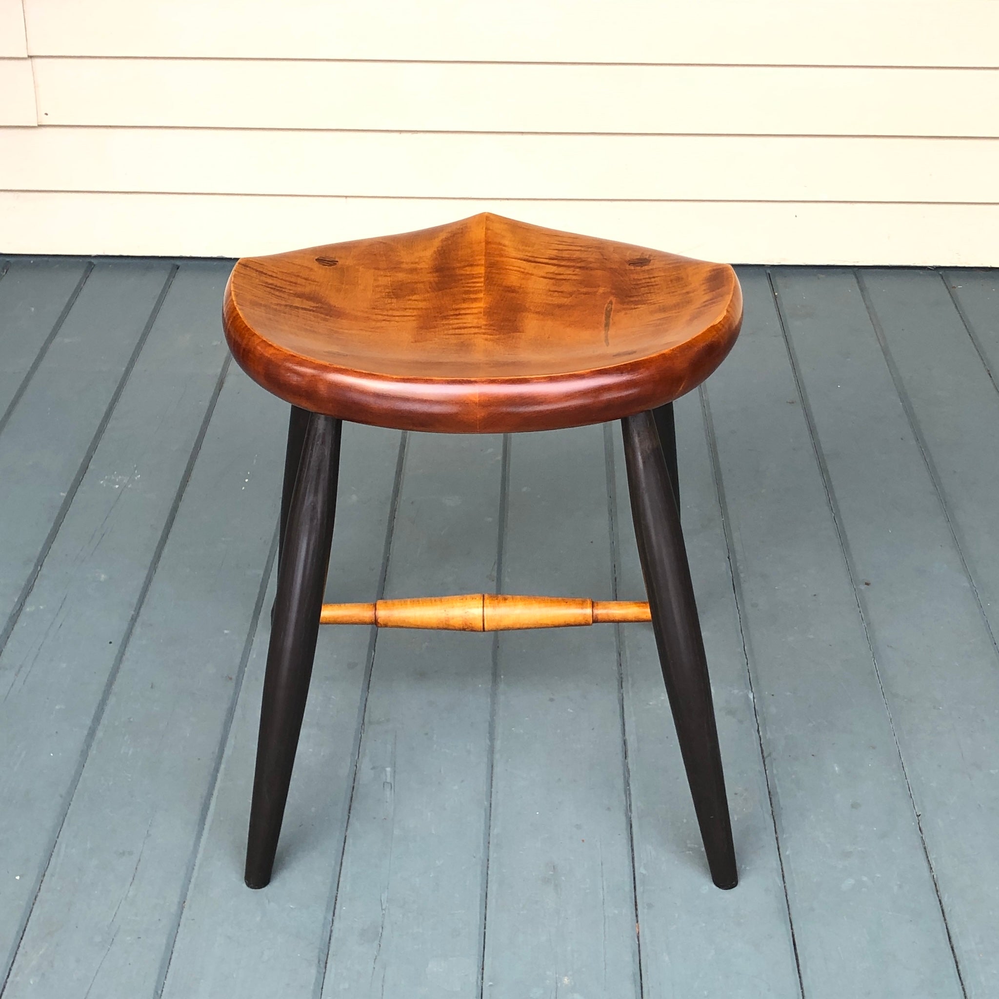Chairs, Stools, Guitar Chairs, Kitchen and Bar stools, Windsor chairs ...